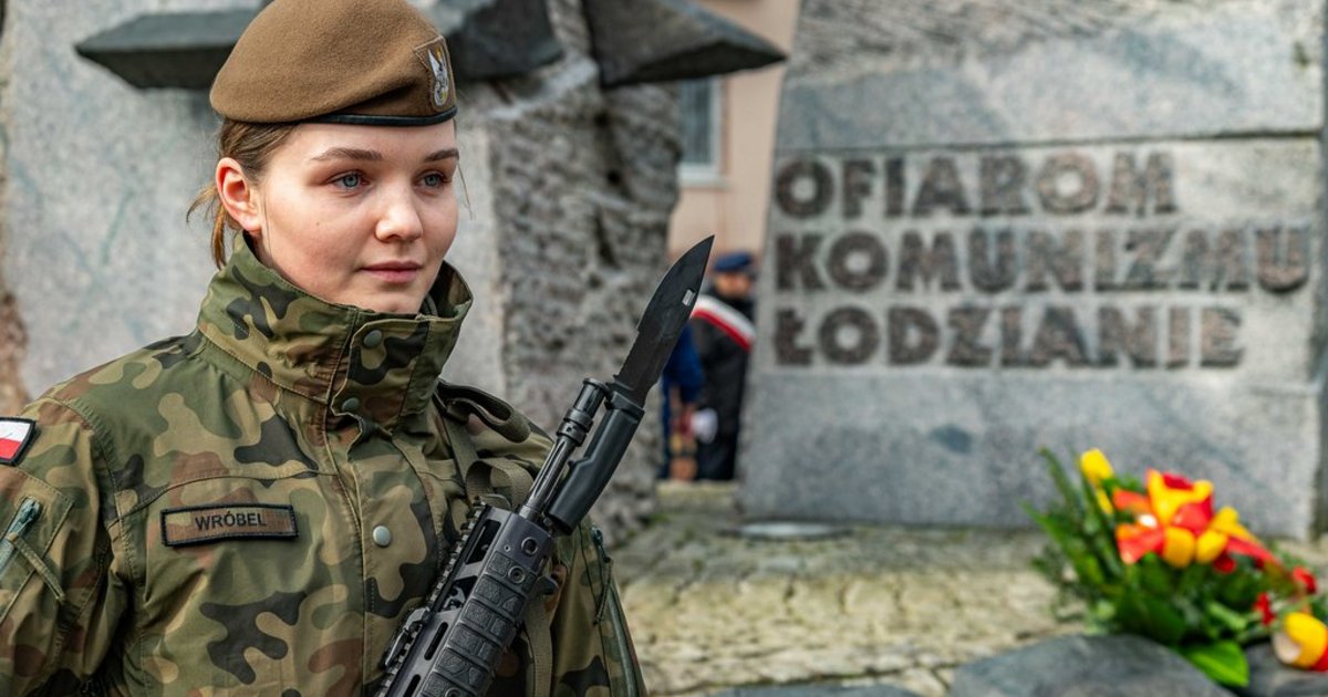 Pamięć o bohaterach: Urząd Miasta Łodzi